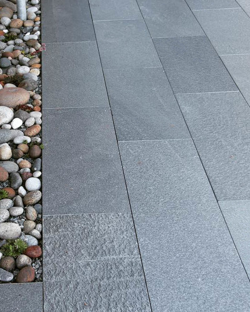 Nytt terrassedekke? Bruk systemgulv og sett skiferen på pidestall ...