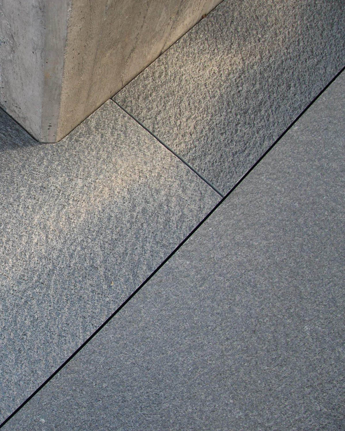 Nytt terrassedekke? Bruk systemgulv og sett skiferen på pidestall ...